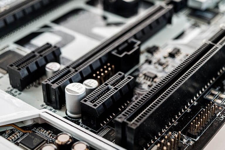 M.2 vs PCIe: Pros, Cons & Differences (Especially for SSDs)