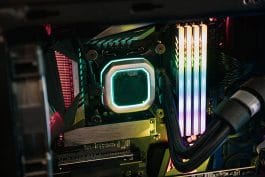 16GB vs 32GB RAM (Pros, Cons & Which Performs Best) - Cybersided